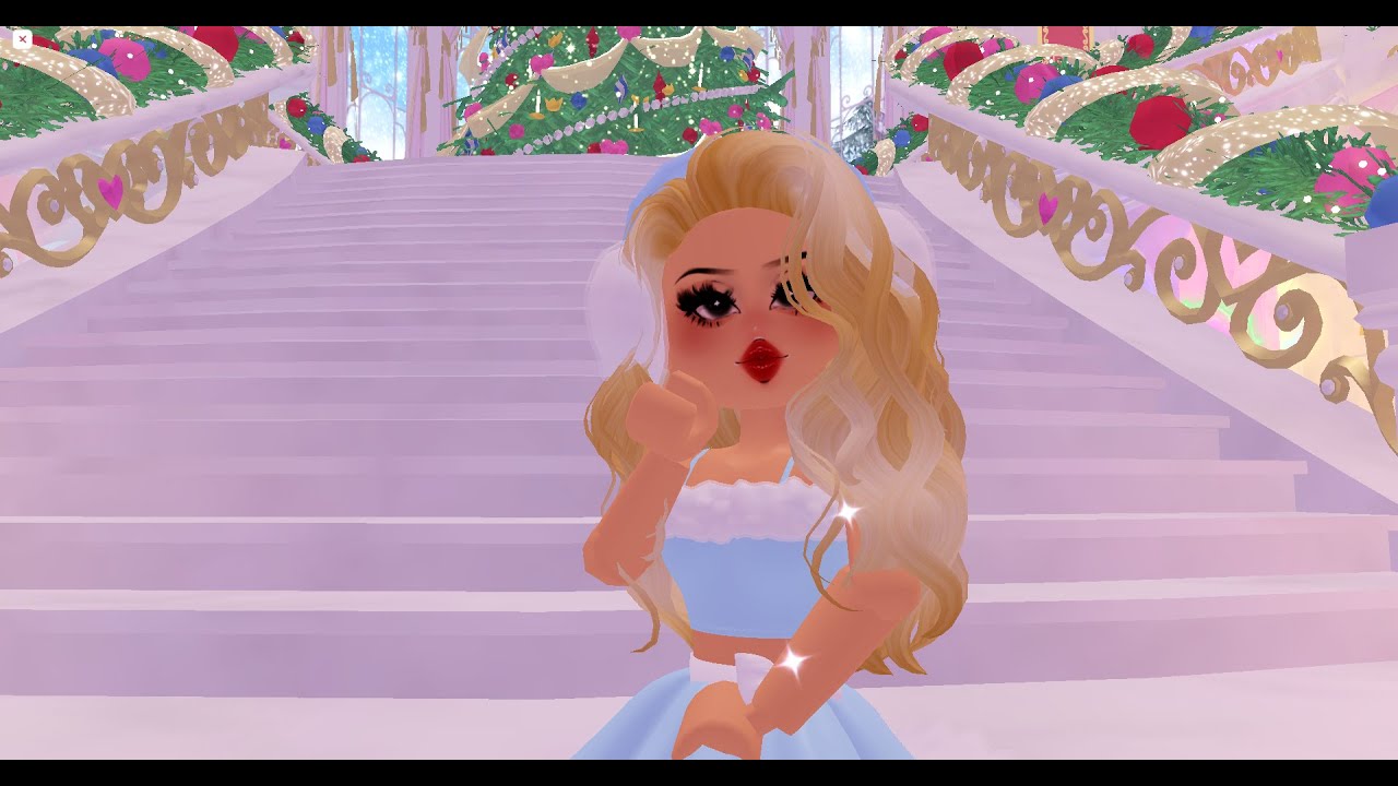 *NEW* Christmas Update in Royale High! New Realm and NEW SET?!?! - YouTube