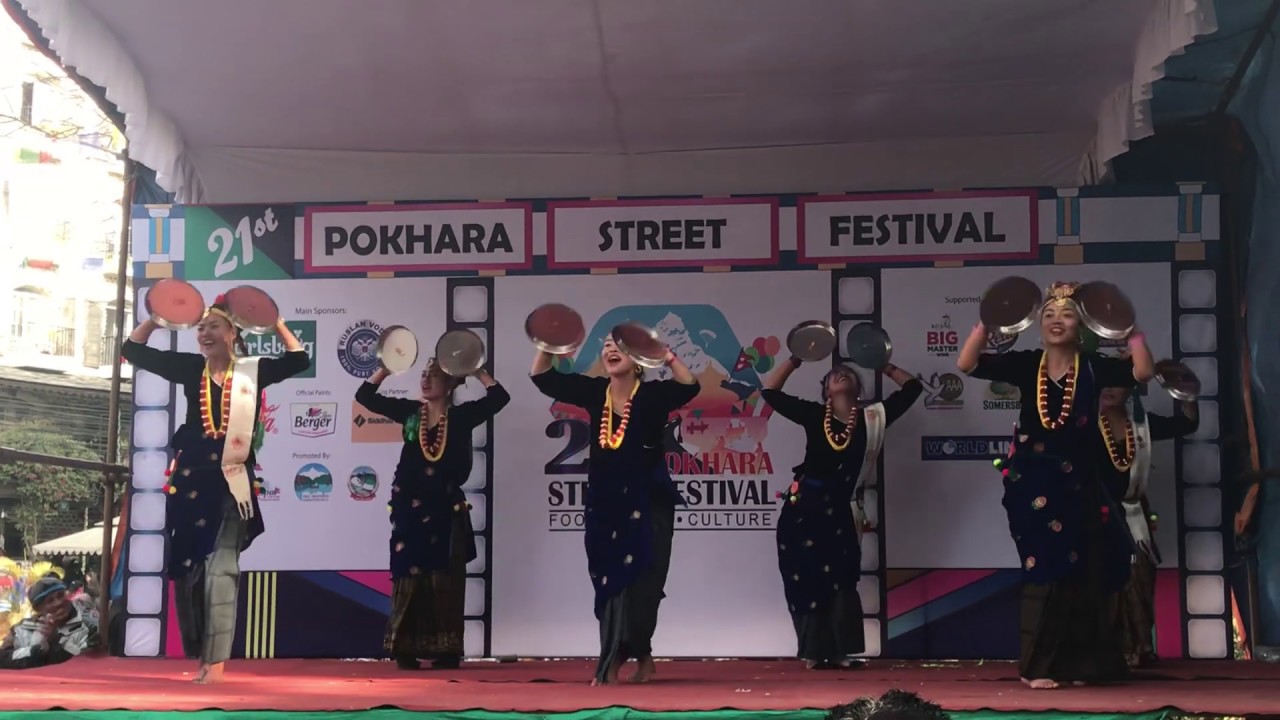 #Visitnepal_2020 Thali dance at Pokhara Street festival - YouTube