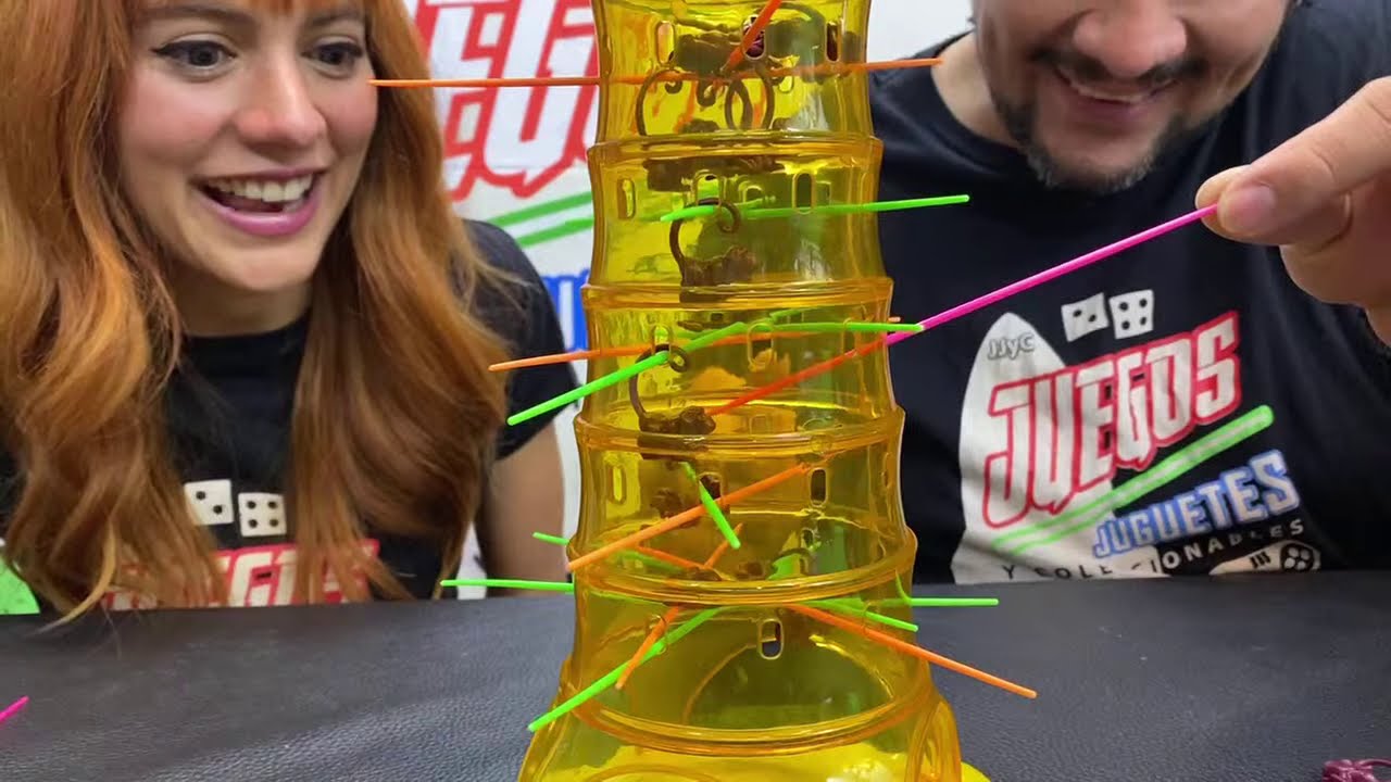 Jugando Monos Locos de mattel games - YouTube