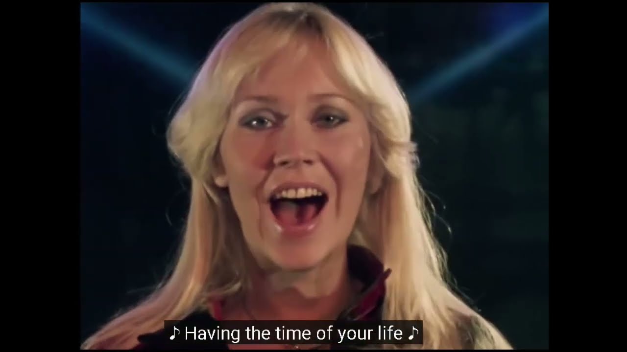 Dancing Queen - YouTube