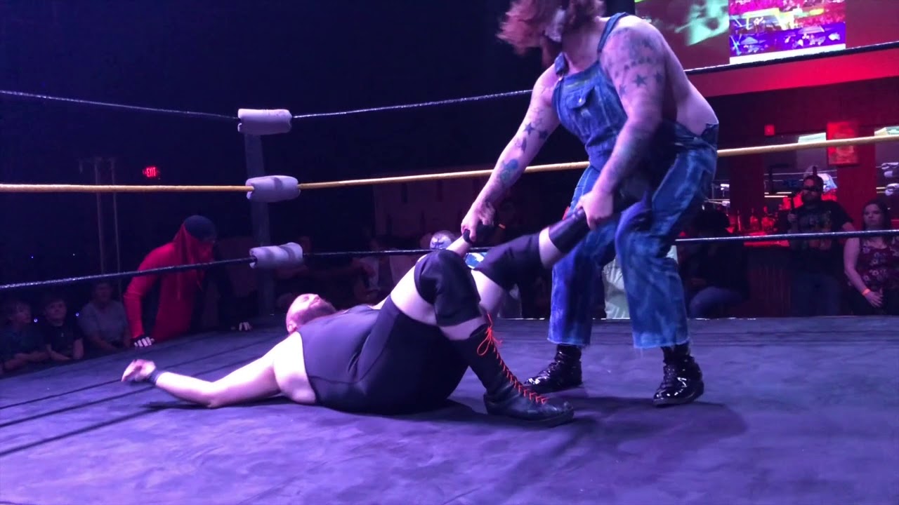 The Nightmare known as Jeremiah vs Shaky McMullen w/Sterdust - YouTube