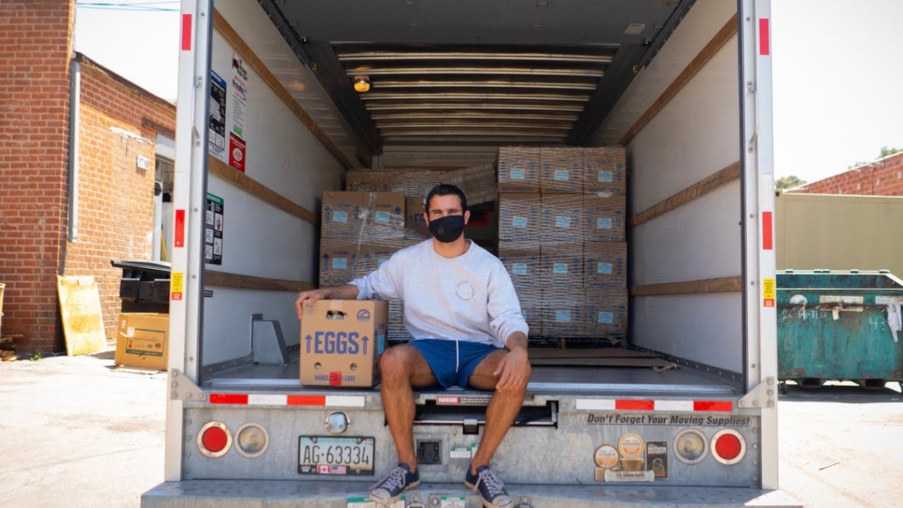 College Students Delivery 626,000+ lbs of Produce to Food Banks in Need ...
