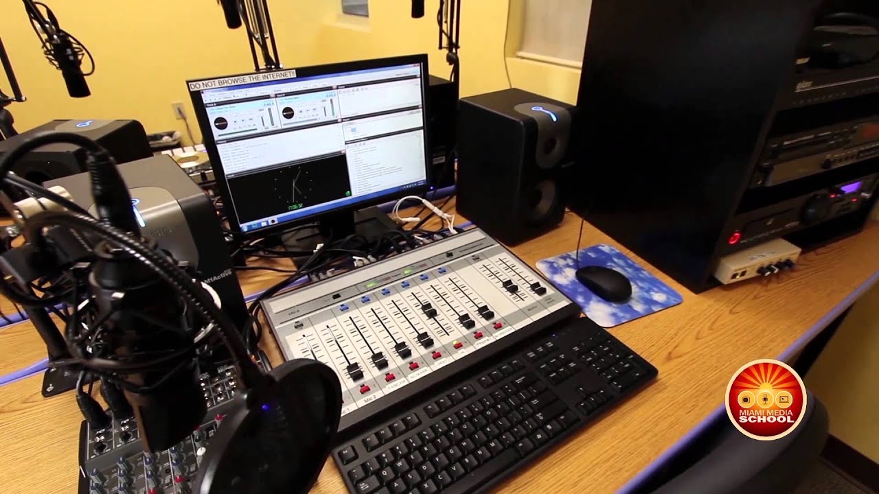 Miami Media School Tour - YouTube