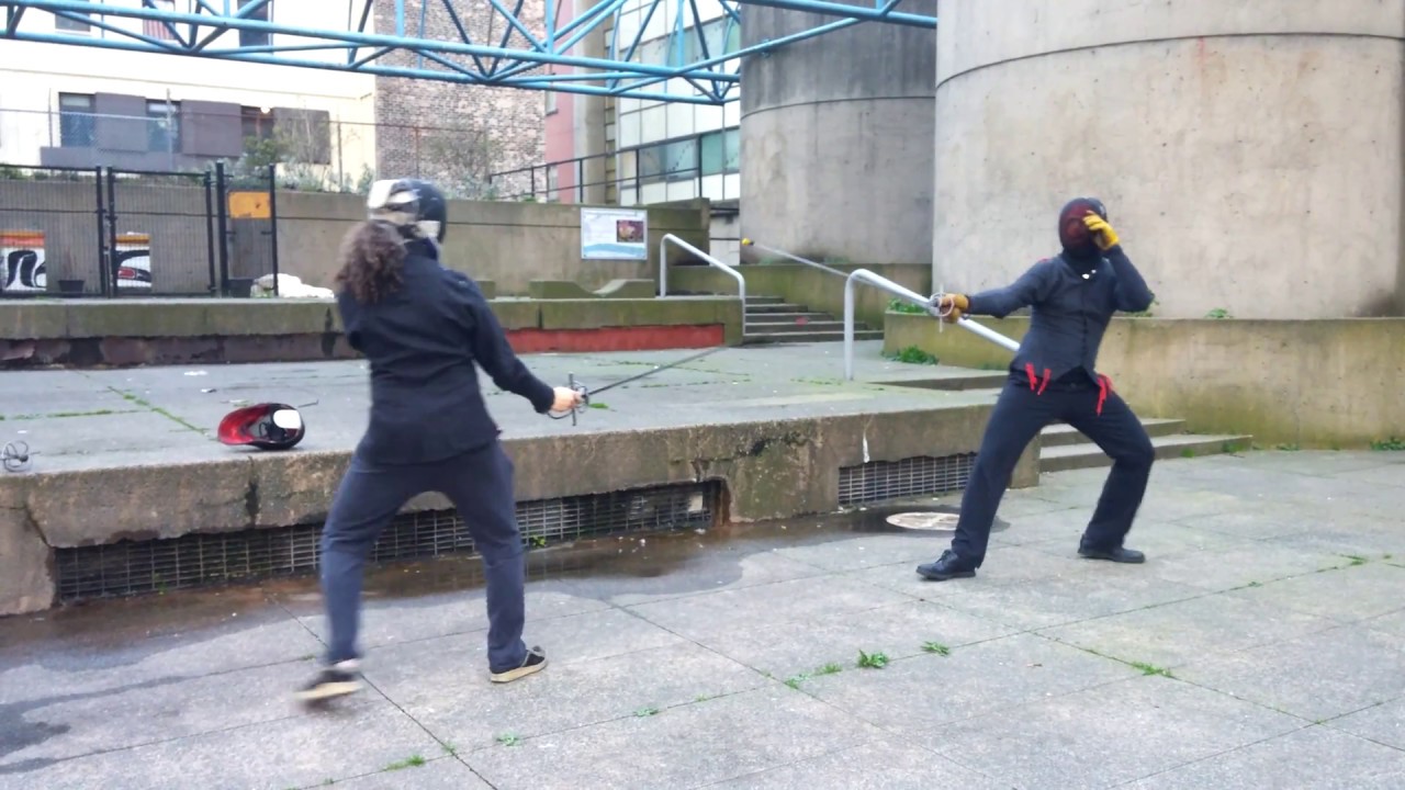 Capoferro Plate 10 - Intelligent Play - YouTube