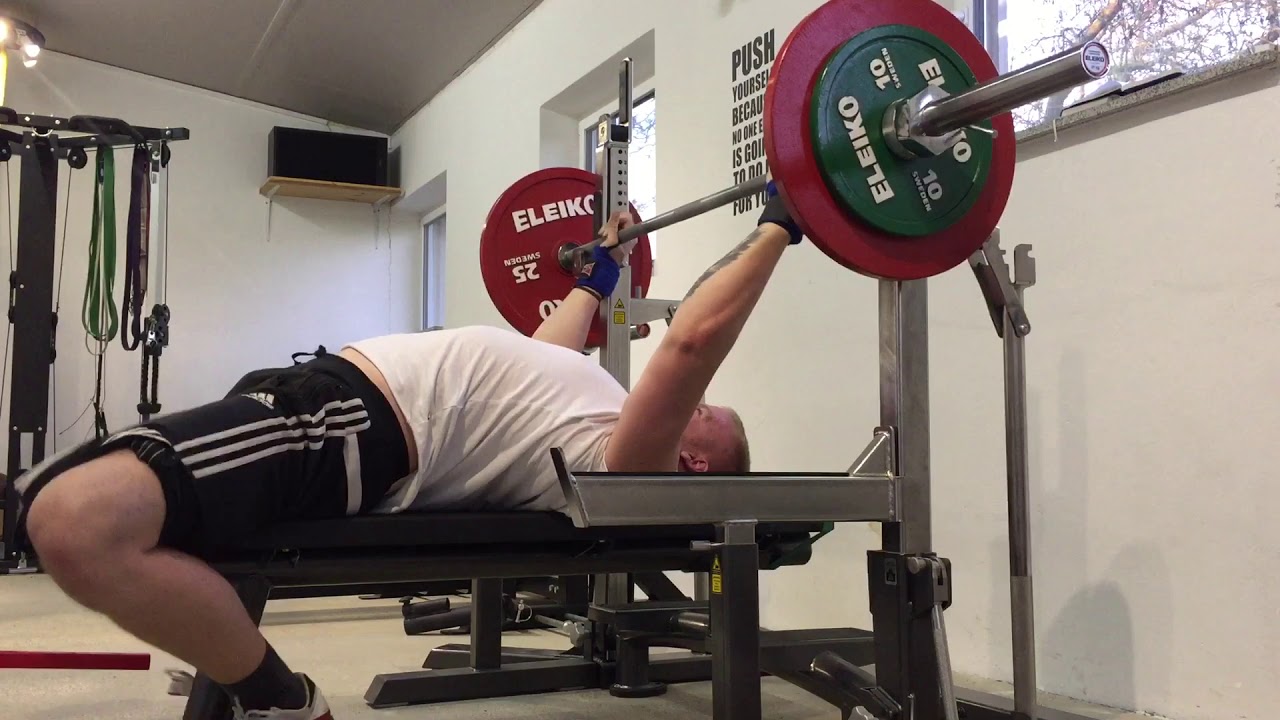 Spoto Bench 95kg x5 - YouTube