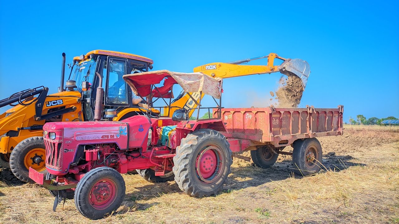 Zohn Deere Aur Mahindra Tractor JCB 3DX Loader Machine Mitti Khudayi ...