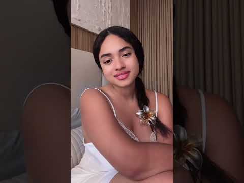 Periscope live LOVELYGIRL 😍😍 #periscope #live #broadcast #livestream #vlog