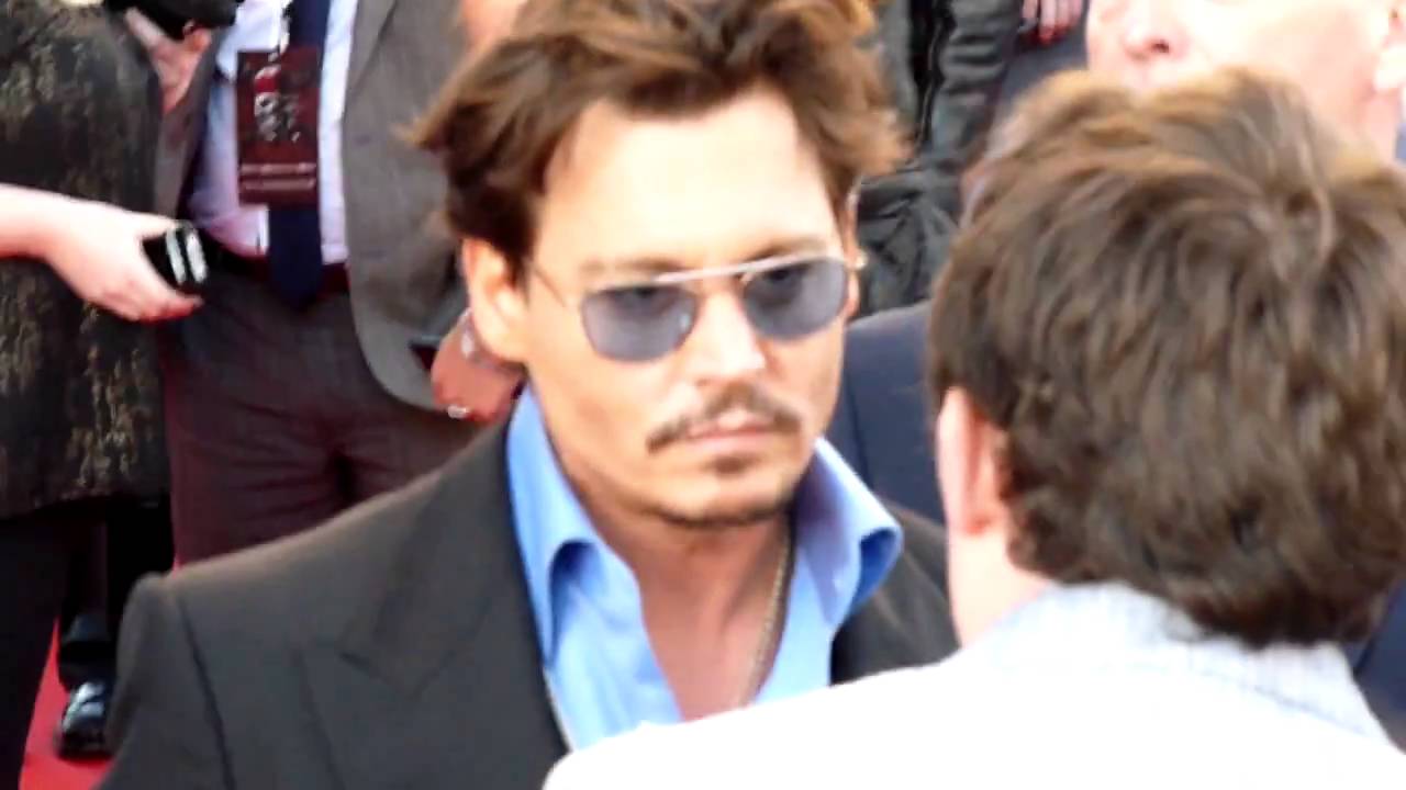 Johnny Depp in Moscow - YouTube