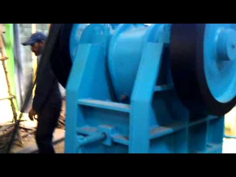 Mesin Produksi Batu Split, Mesin Stone Crusher Mini type 4050, Mesin ...