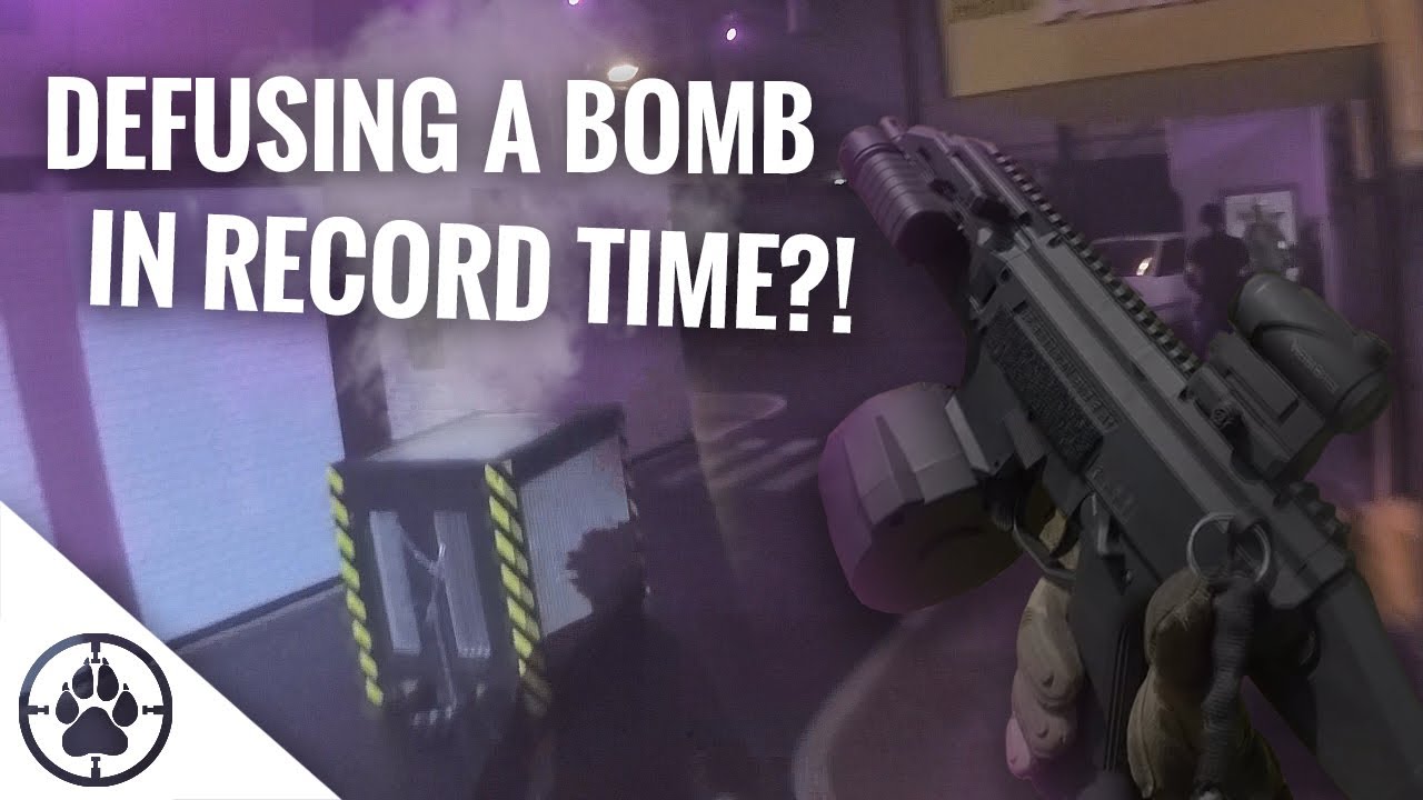 Defusing The Bomb In a RECORD Time?! - YouTube
