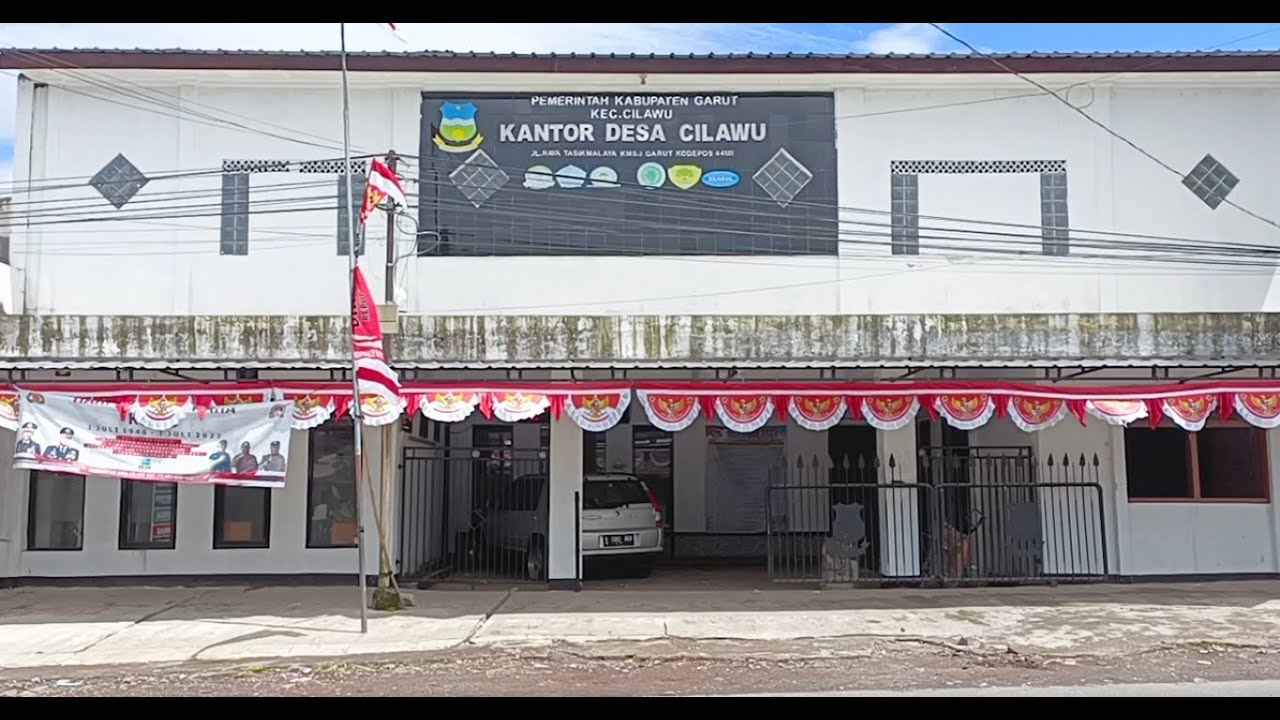 Desa Cilawu Garut Berhutang Ke meubel, Kursi Meja Dan Wallpaper Dinding ...