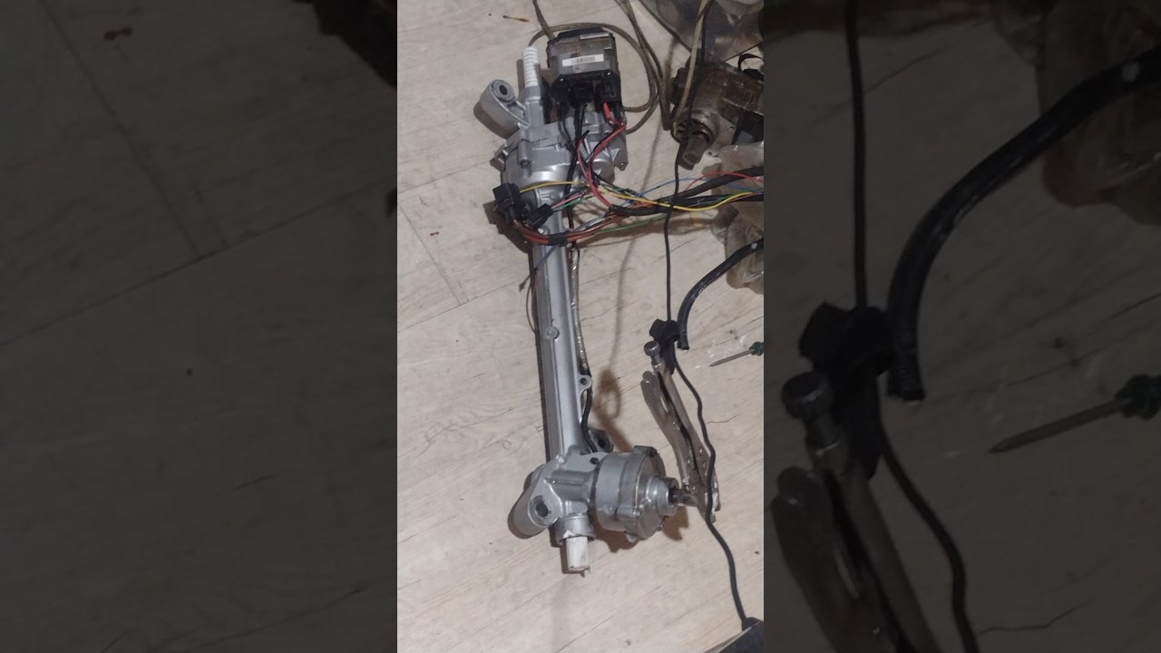 b200049 Direção elétrica Audi A4 ficou dura - YouTube