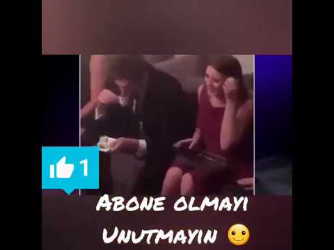Sıla'dan gözleri şaşı eden dekolte!