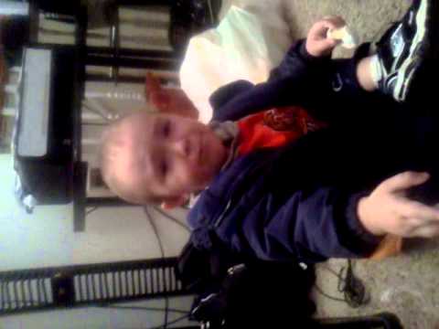 JJ crying over donut - YouTube