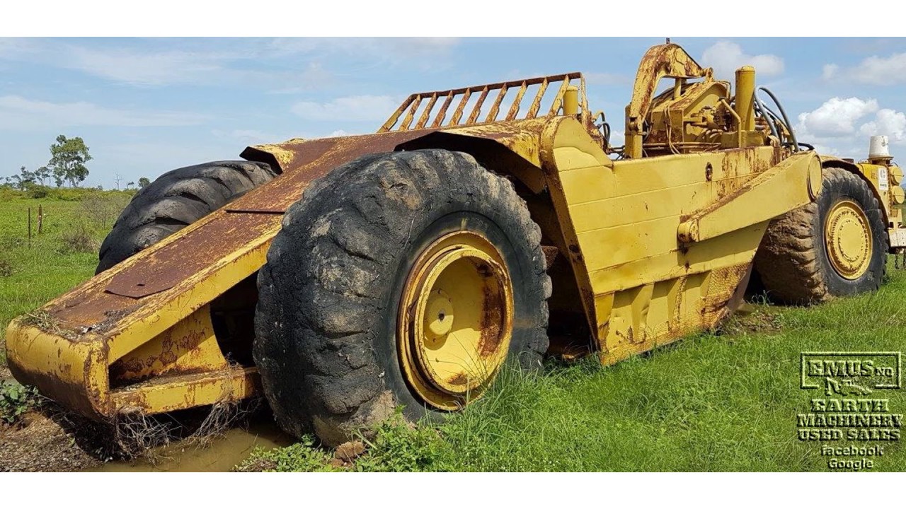 2 x Cat 641B Scrapers, Call 0477 97EMUS - YouTube