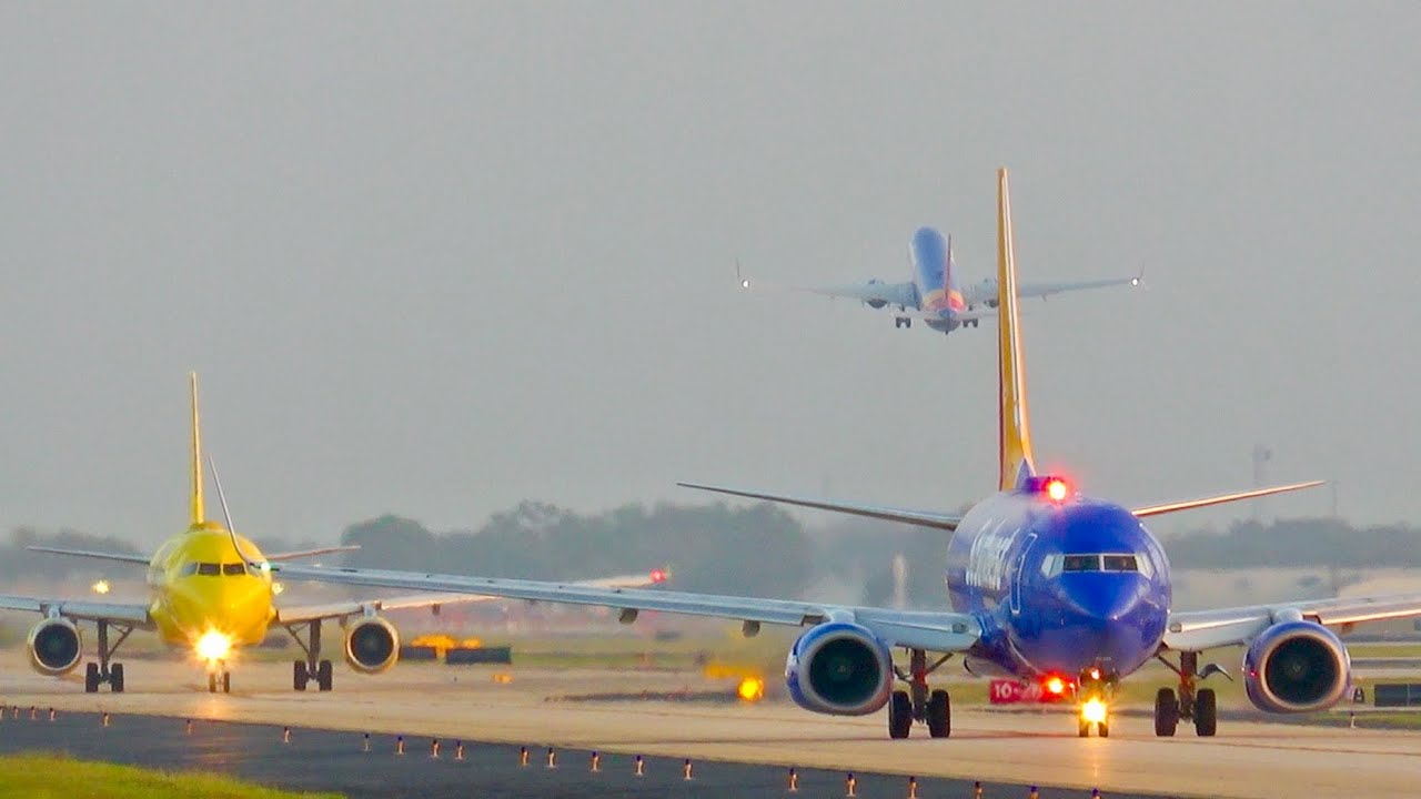 Steep Loud MD11 Takeoff AA Honor Livery Spotting TPA - YouTube