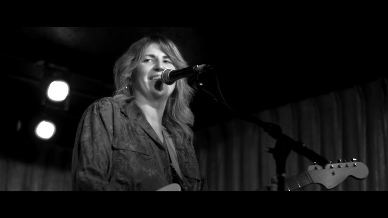 “Anywhere but Here” // Kate Dinsmore live from the Clock-Out Lounge ...
