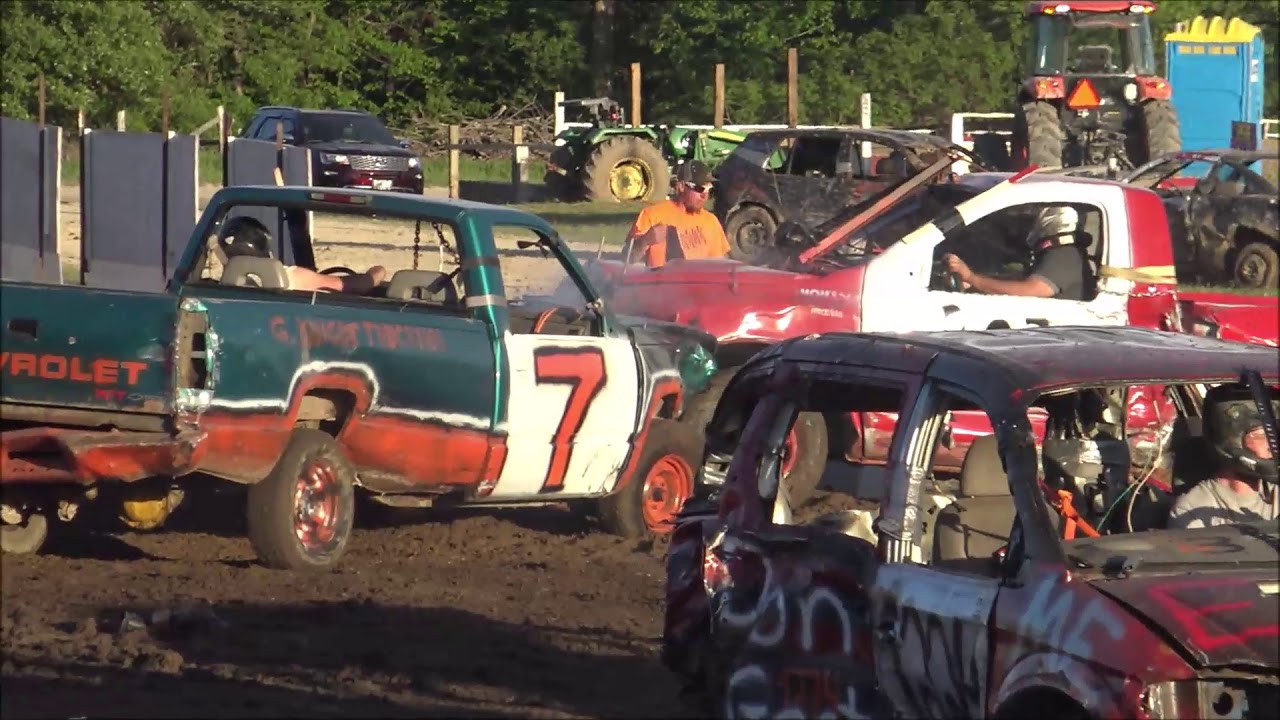2019 CALEDON DEMO DERBY TRUCK FEATURE - YouTube