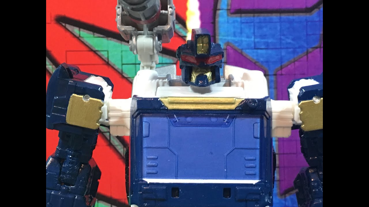 Transformers Cybertron Defense Red Alert