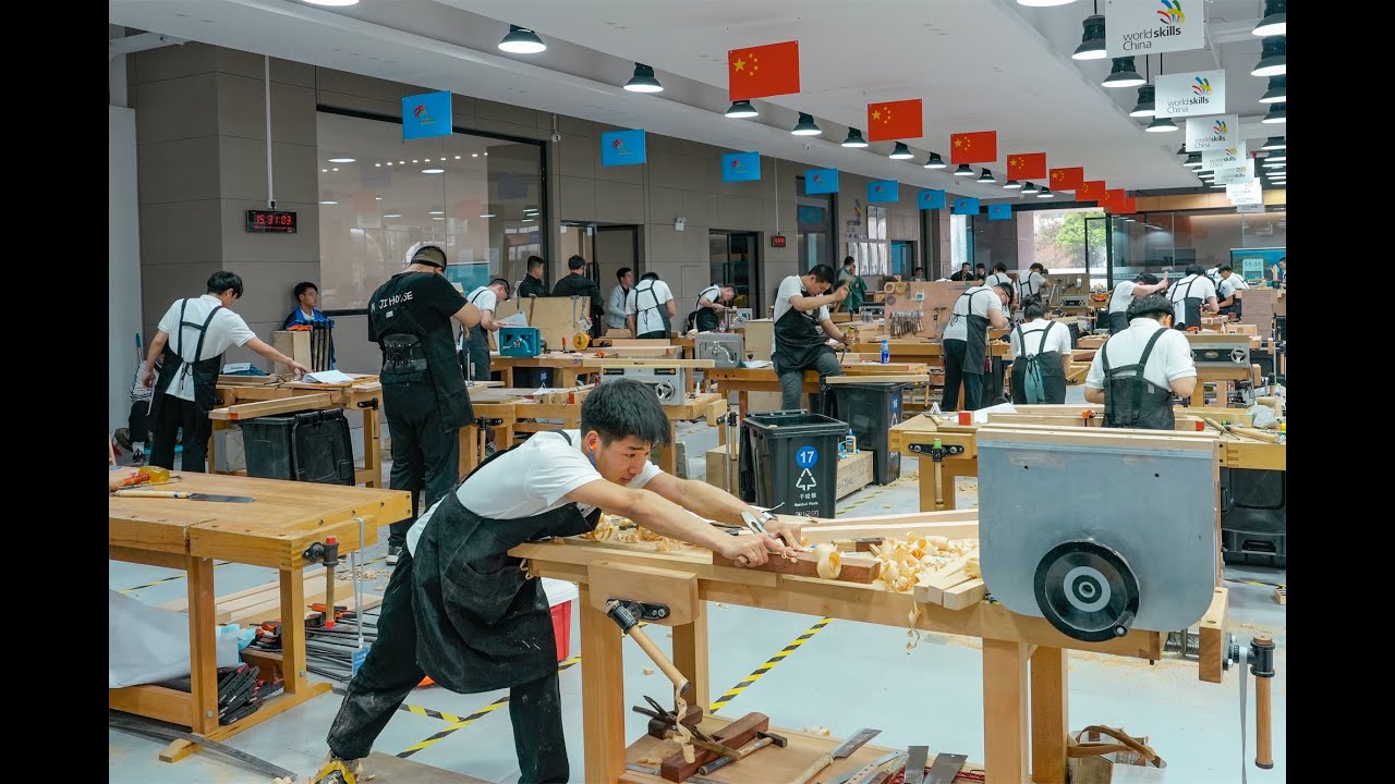 The 9th National College Youth Carpentry Skills Competition - YouTube