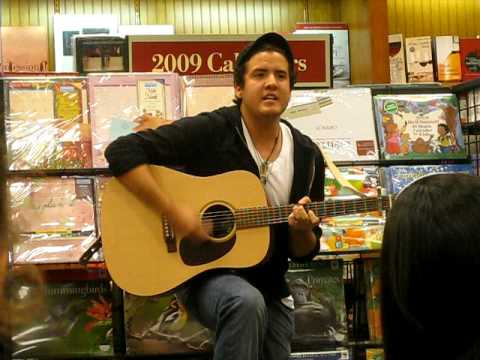 Danny Vega