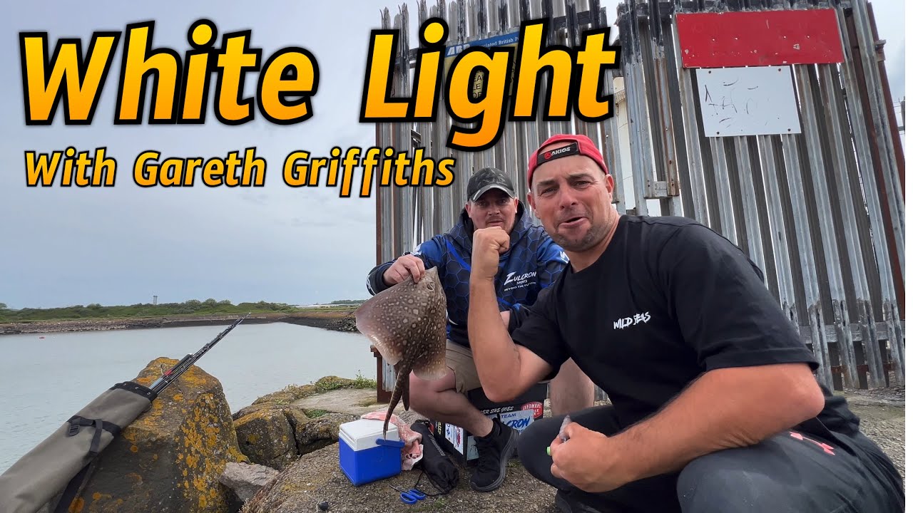White Light Sea Fishing With Gareth Griffiths - YouTube