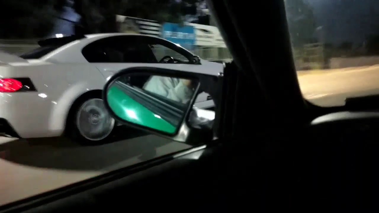 V8 Holden VS R32 Skyline - Roll Racing Perth - YouTube