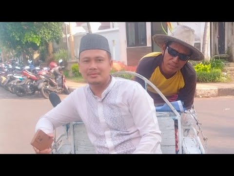 Keseruan Naik Becak di Sunan Bonang - YouTube