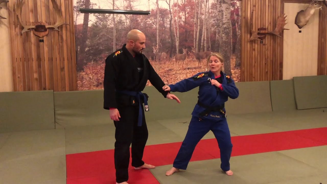Judo or BJJ Grip Break (Stiff-arms you) - YouTube