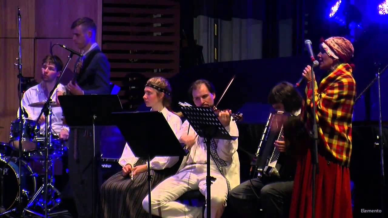 DA "Pērle" - Pilsētas romance /Rīga dimd/ - YouTube