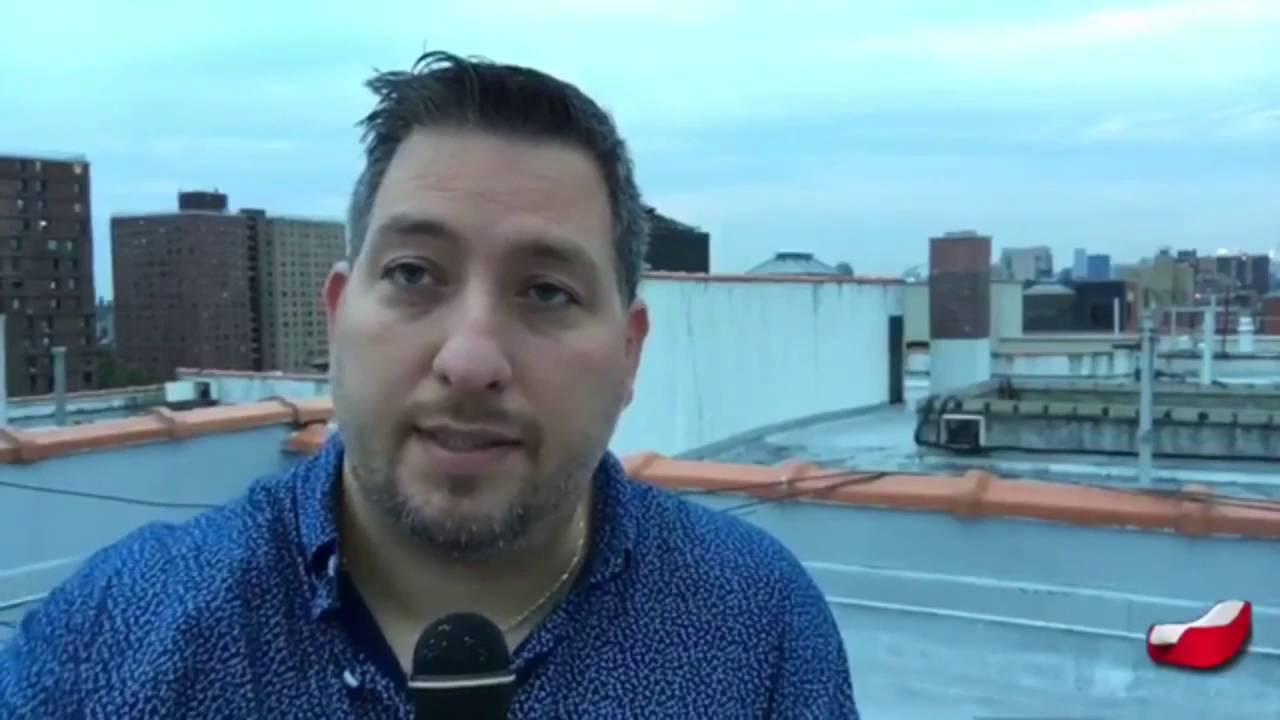 Music Artist Lea Anderson Interview on The Indie Lounge - YouTube