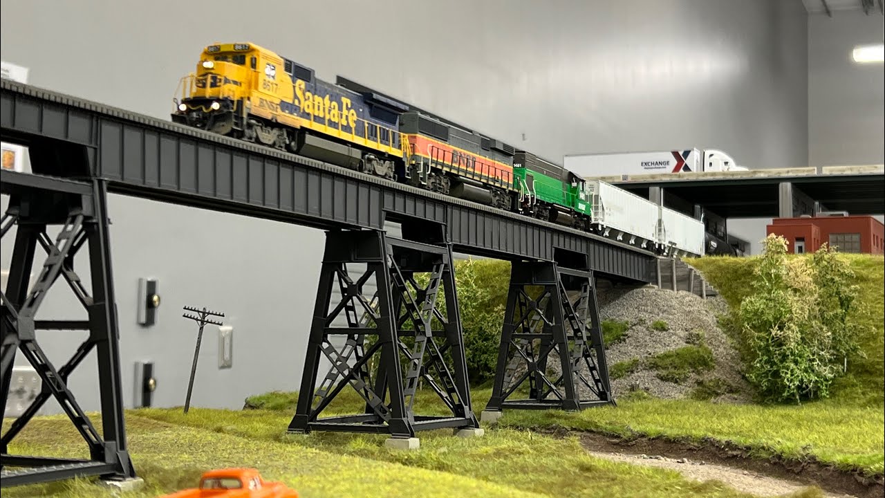 2023 Spring Creek Model Trains Free-Mo Setup! - YouTube
