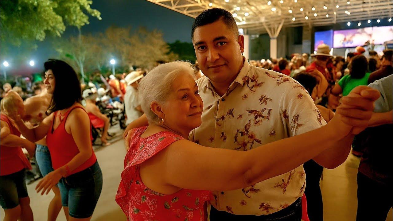 Lazaro Perez at the Tejano Conjunto Festival 2025 - YouTube