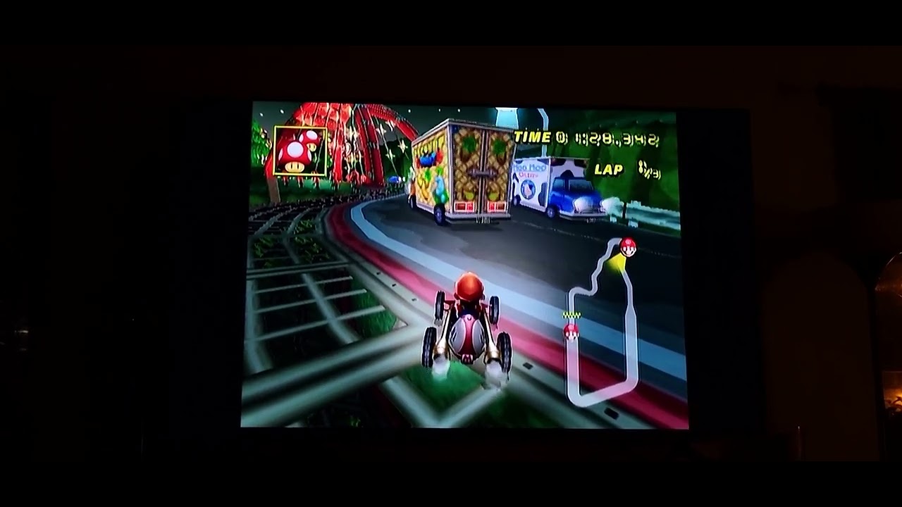 mario watching the traffic mario kart wii - YouTube