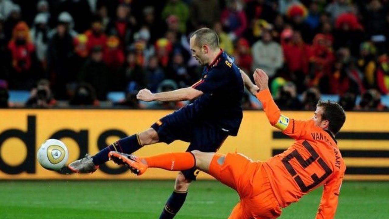 LEGENDARY ANDRES INIESTA GOALS | SKILLS | ASSISTS 2021 - YouTube