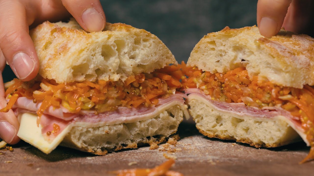 아삭아삭 당근라페와 잠봉 샌드위치 Carrot Laffe Sandwich - YouTube