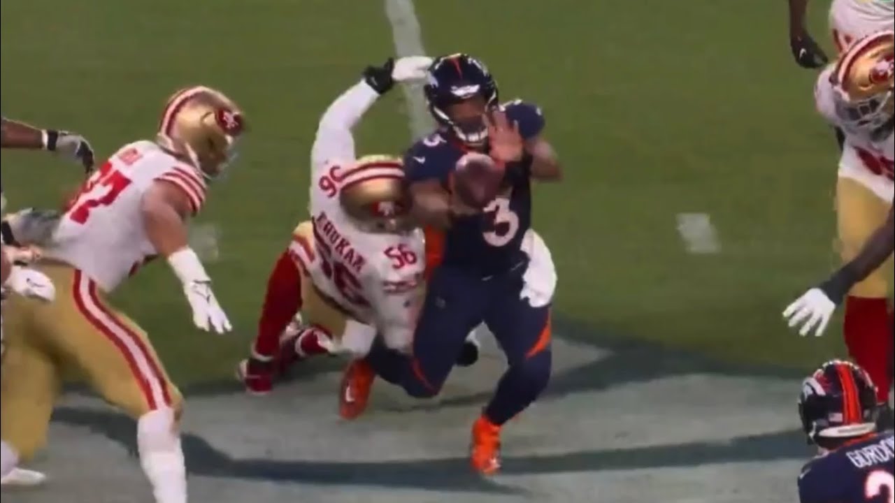 Russell Wilson CRAZY Chest Pass to Melvin Gordon | 49ers vs Broncos ...