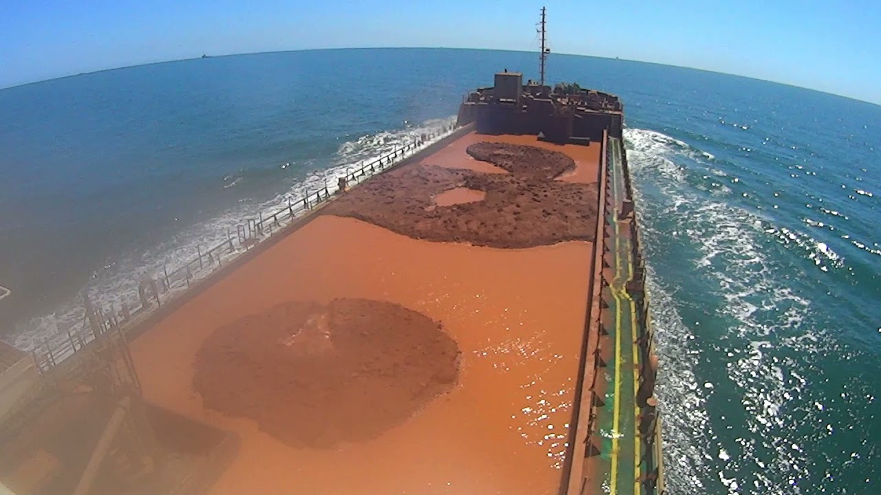 Split Hopper Barge - YouTube