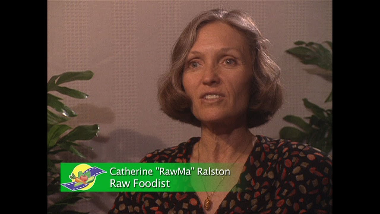 Catherine "RawMa" Ralston - Raw & Living Foods Festival Interview - YouTube