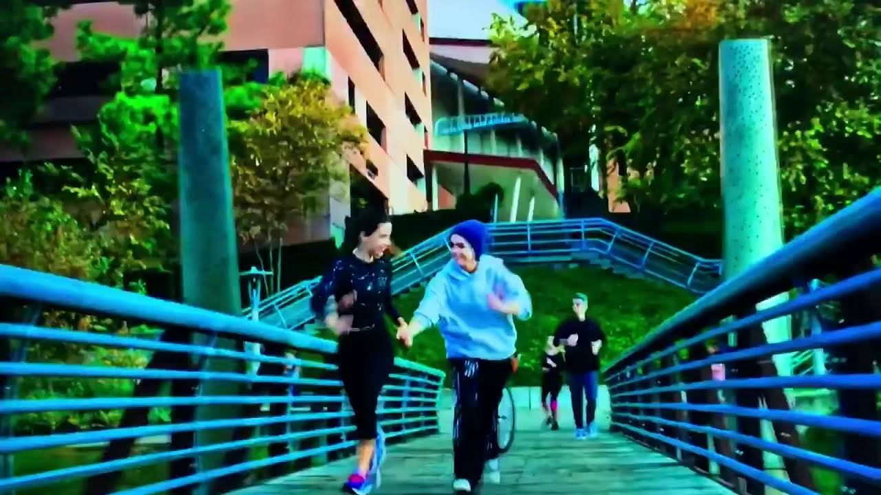 Arely Chavez (bike scene) as an EXTRA S1 Episode 20 - YouTube