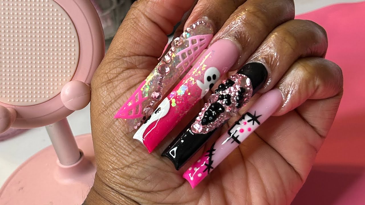 Pink Halloween Nail tutorial/ bling scream mask tut, easy nail art ...