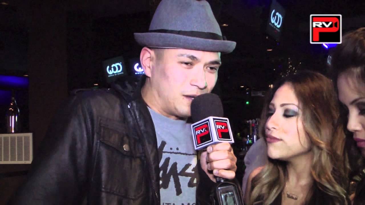 BBoy Jeff Rapid Ogle talks Insanity Workout at World of Dance Awards 2012 - YouTube