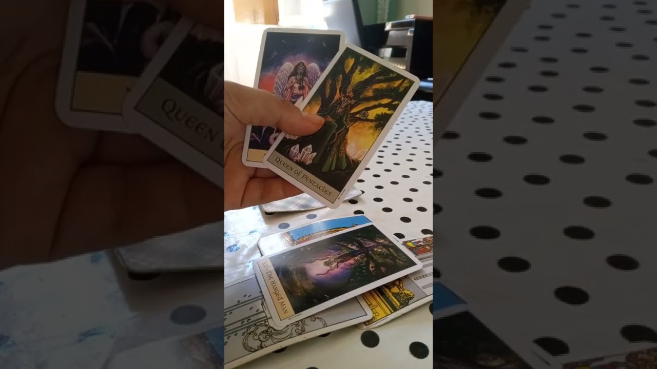 Pick a card ️ Τι συναισθήματα έχει για εσένα?? - YouTube