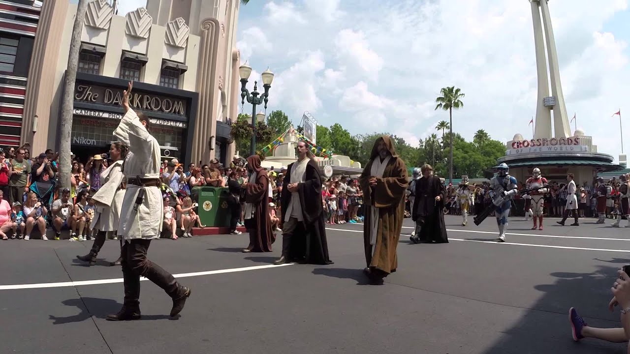 5/25/14 Disney star wars parade - YouTube