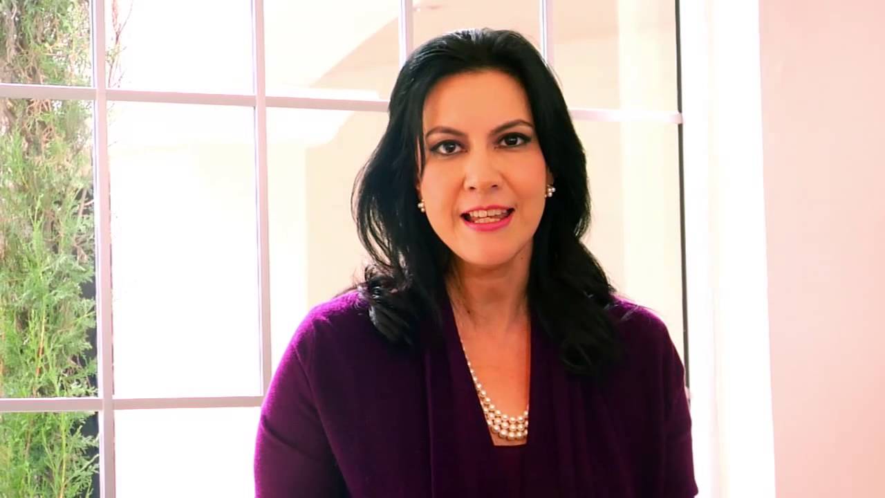 Conferencia De Prensa Zury Ríos - YouTube