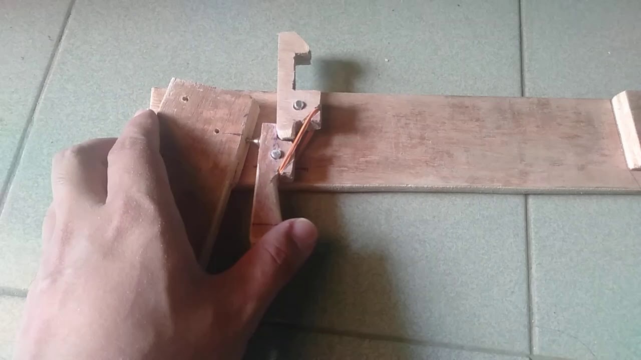 1/X Trigger mechanism for slingshot gun thing - YouTube