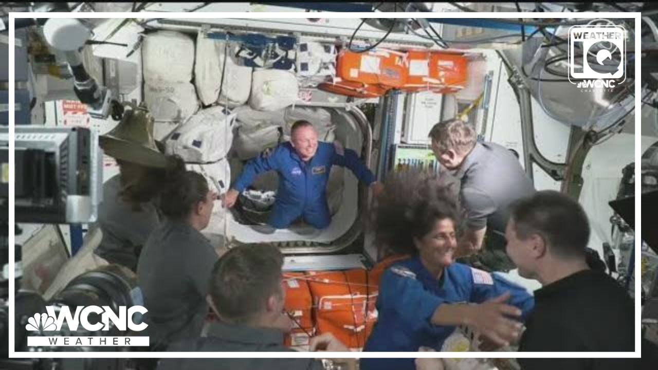 NASA astronauts arrive at space station aboard Boeing Starliner - YouTube