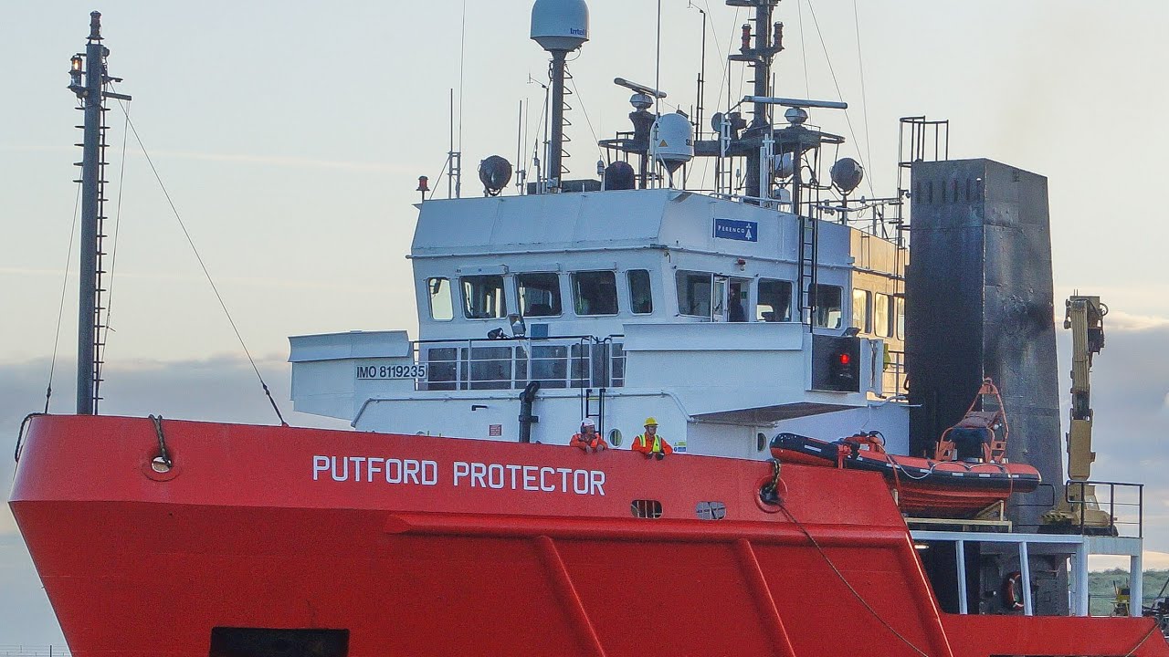 PUTFORD PROTECTOR - Offshore tug/supply vessel 25/9/23 - YouTube