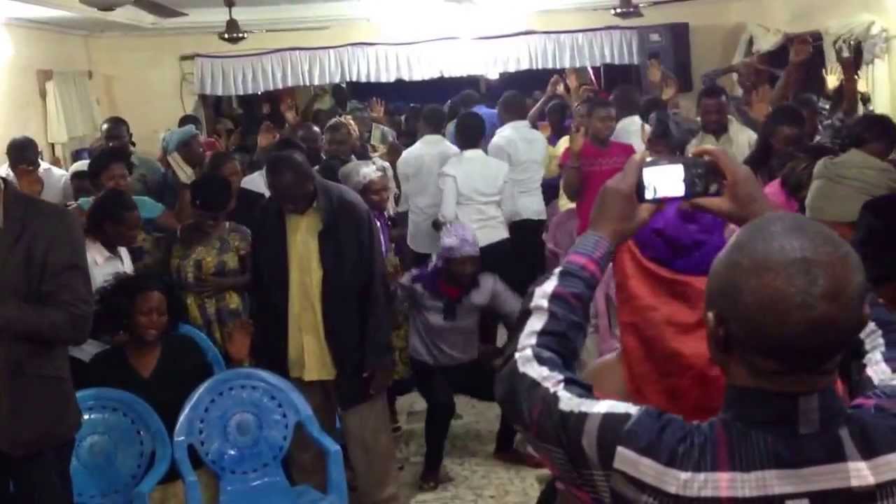Mighty manifestations of the Holy Ghost in Africa with Prophet Samuel ...