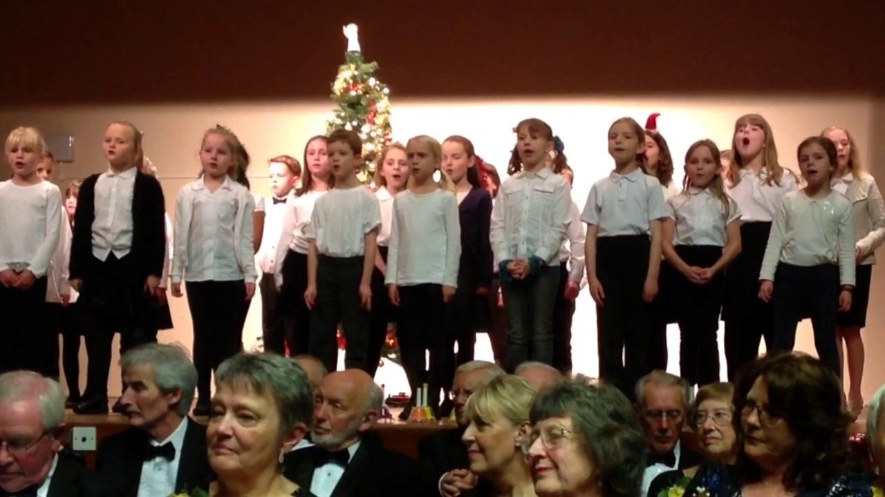 Astwood Bank Primary School Choir - Primrose concert, dec 2015 - YouTube